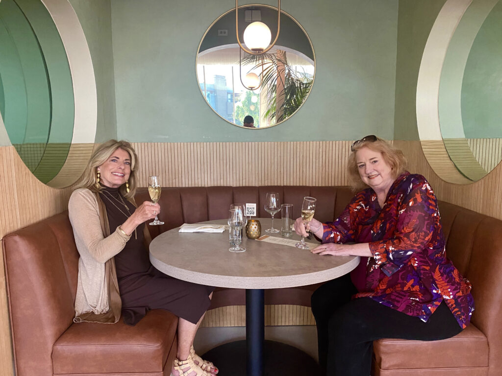 Boozehounds Restaurant Palm Springs—Where Dogs Take Their Humans ...